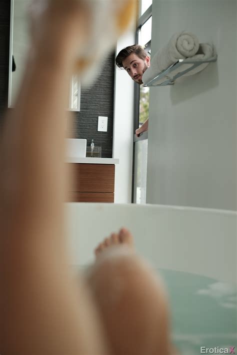 Smoking Hot Brunette Karlee Grey Shagged In The Bathroom Photos Lucas Frost Milf Fox