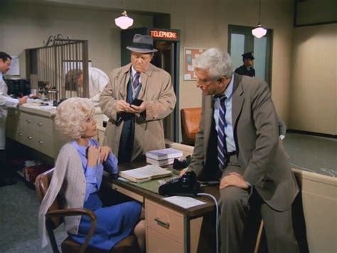 Police Squad 1982 Епизод 1 Showsinfotv