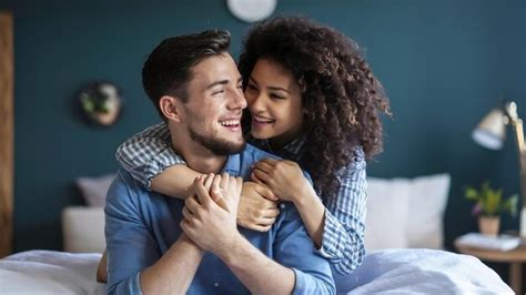 Premium Photo Affectionate Young Couple Having Fun In Bedroom