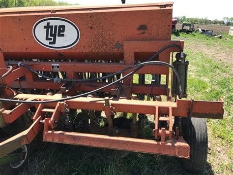 Tye 104 4474 Native Grass Drill Bigiron Auctions