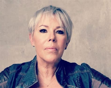 Mayra Lopez S Instagram Twitter Facebook On Idcrawl