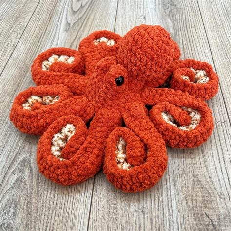Free Crochet Mini Octopus Pattern In 2025 Octopus Crochet Pattern