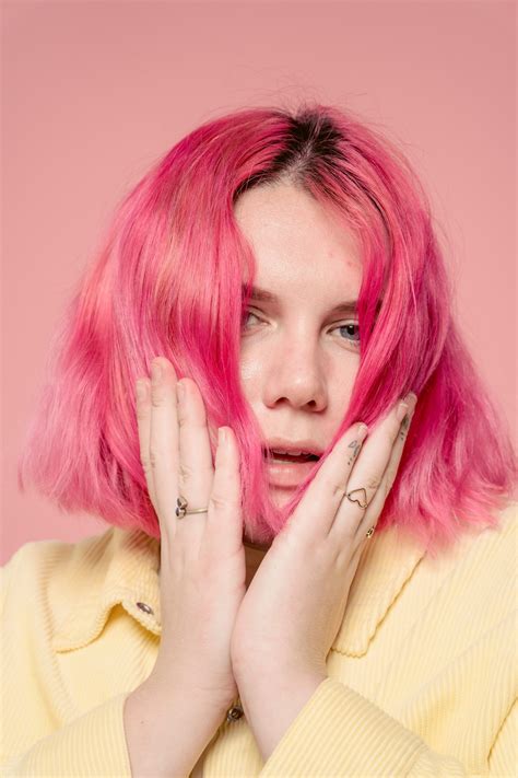 Pretty In Pink Your Guide To Rocking Bold Pink Hair In Architecture Design
