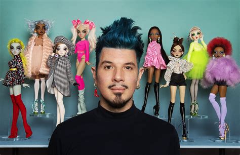 Artist Bio — Pidgin Doll Art De La Photographie Poupée Art