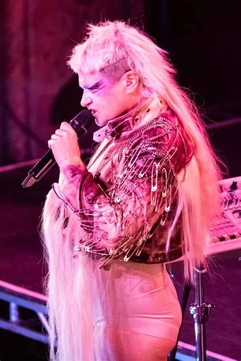 Photos Peaches Shares The Enduring Lessons Of The Teaches Of Peaches