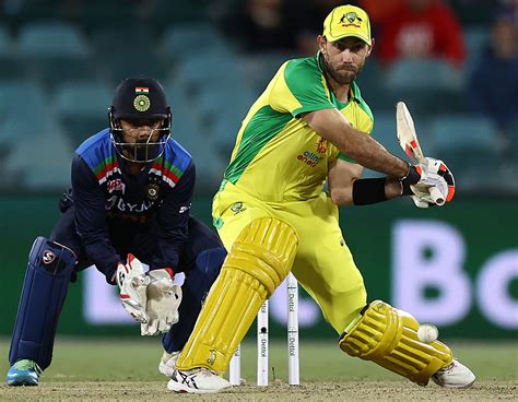 Glenn Maxwell Batting Style