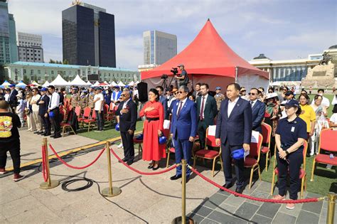 О Амартүвшин Тогтвортой хөгжлийн зорилгыг хэрэгжүүлэх нэг чухал багана бол хувийн хэвшил