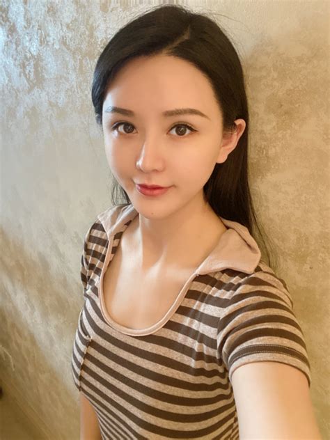 隆胸假体你知道怎么选吗毛面光面假体那种更好真实案例分享 知乎