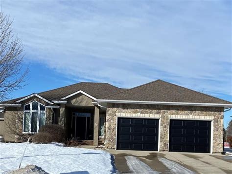 34 Granite Park Boulevard In Steinbach R16 Residential For Sale Mls
