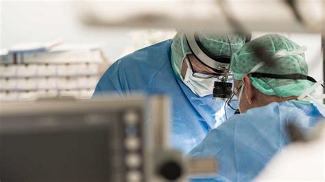 Y90 Therapy For Liver Cancer Treatment Ohio State Health And Discovery