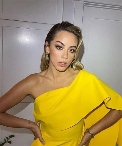 I Bet Sex With Chloe Bennet Is Amazing Rjerkofftoceleb