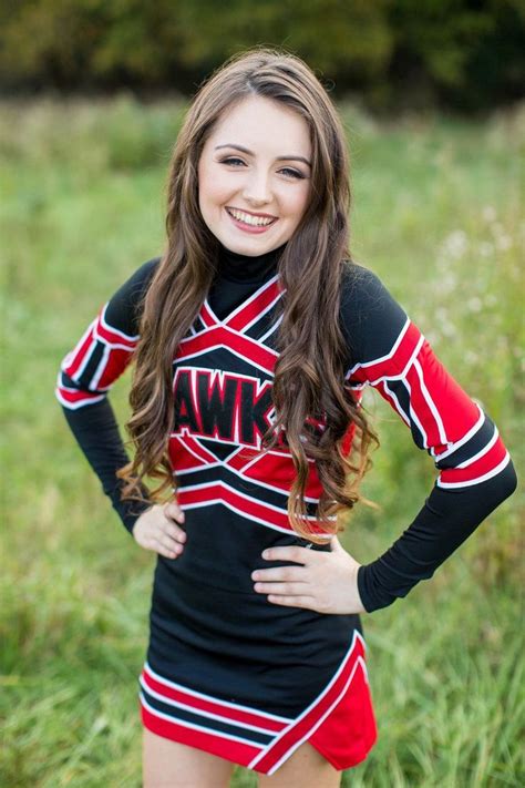 Top 10 Hottest College Cheerleading Squads College Cheer Ideas