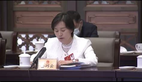全国人大代表岳巧云：挖掘乡村特色 做好三产融合发展北京时间