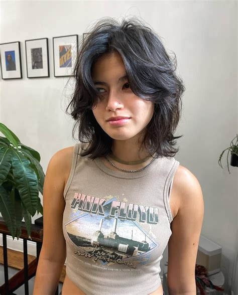 60 Modern Shag Haircut Ideas For All Hair Types Hair Cuts Hair