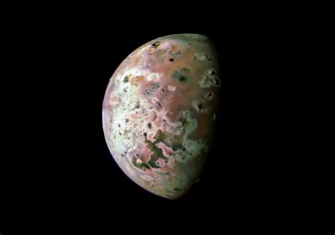 Sonda Juno Faz Imagens Incríveis Da Lua Vulcânica Io Space Today