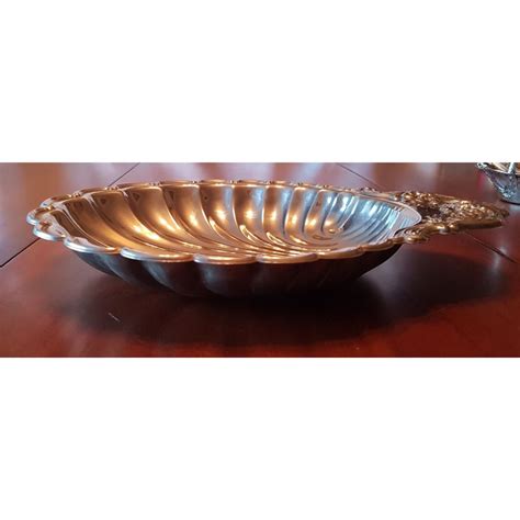 Deep Shell Shaped Serving Dish Farney Antiques Carrickmacross