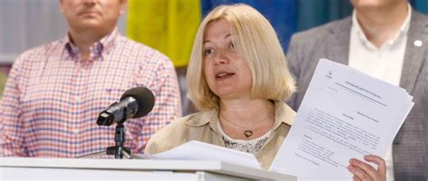 Парламент має терміново розглянути питання оборони бюджету та заборони московської церкви