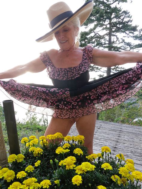 Long Legged Granny Photo 1 83 X3vid