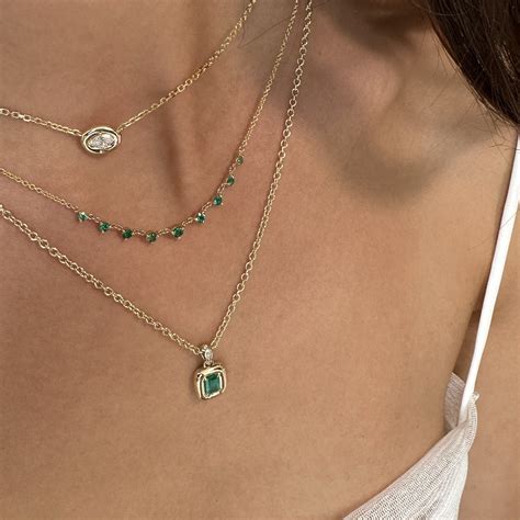 Carbon And Hyde Carbon And Hyde Emerald Luna Necklace Necklaces