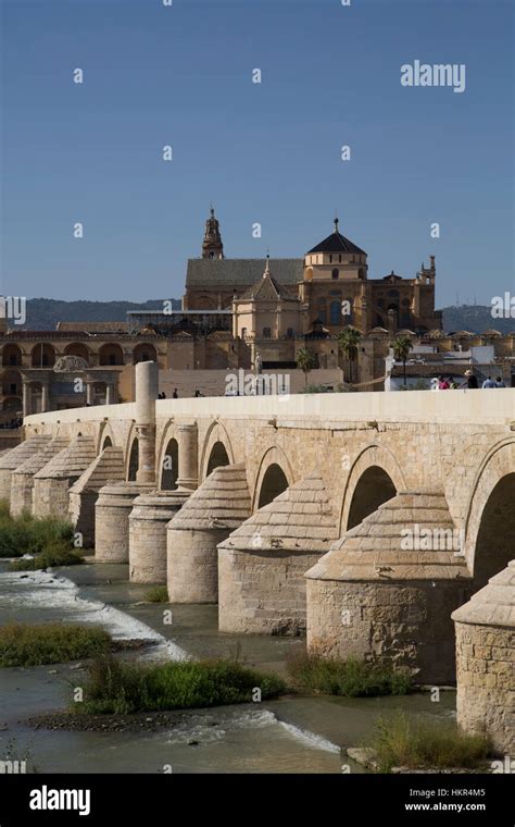 Roman Bridge Foreground The Great Mosque Mosquita And Cathedral Of