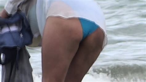 My Wife Shows Off On The Beach And Has Sex With My Frie Eporner