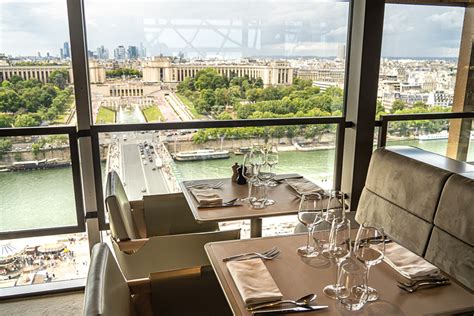 파리 에펠탑 마담 브라세리 레스토랑 Waug Exclusive