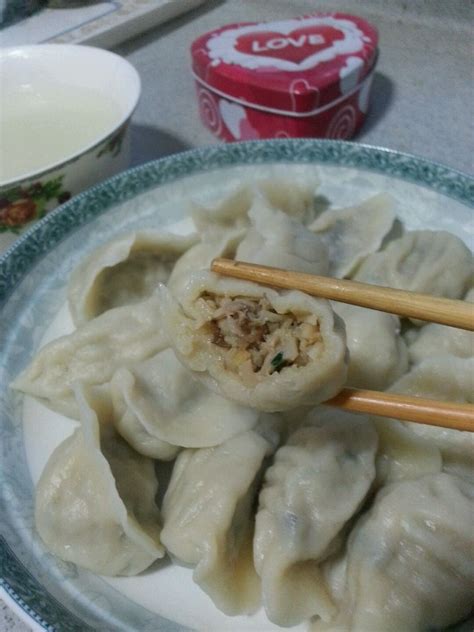 一碗热饺子图片一盘热腾腾的饺子图片家常饺子图片大山谷图库