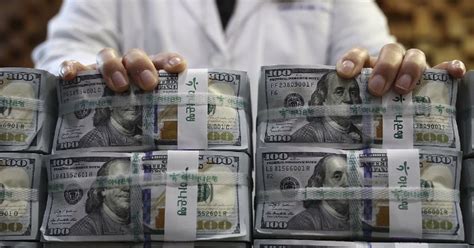 외국인 넉 달 연속 셀 코리아11월 주식자금 295억달러 순유출