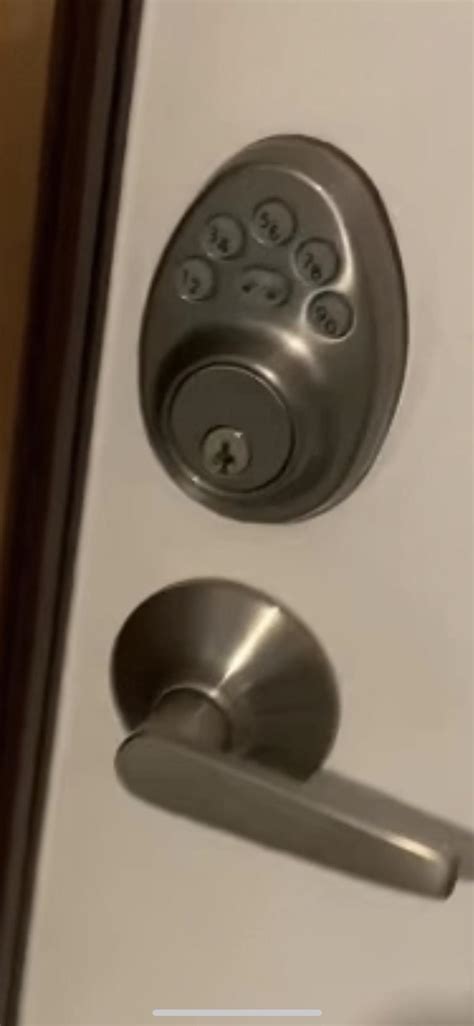 How To Stop Door From Locking Automatically Rlocksmith