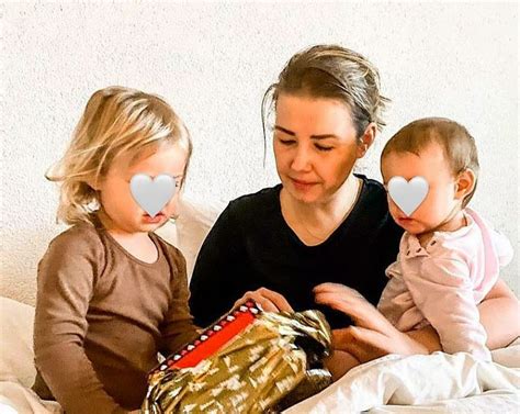 De Vriendin Van Wout Weghorst Nikki Van Esch Vrouw And Passie