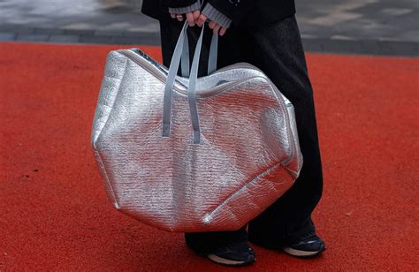 Dice Furniture Changes Function Depending On How You Throw It