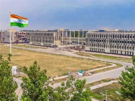 Iit Ropar And Shoolini University Launch Joint Ai Programme