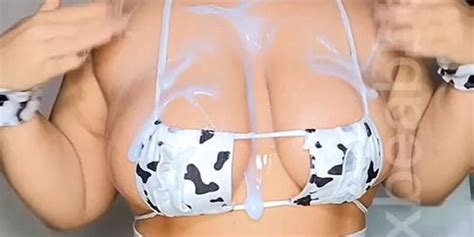 Sending Out Really Creamy Video Tonight By Foxbeabbe From Onlyfans