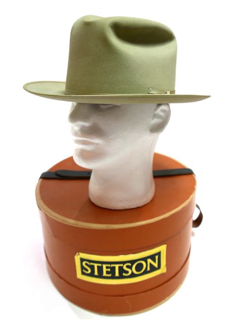 What Kind Of Hat Did Lbj Wear At Susanne Lumpkin Blog