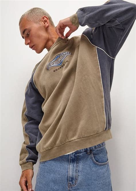 Club Crew In Vintage Algae Ghanda Clothing