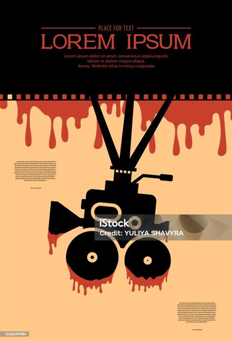 축제 공포 영화에 대한 템플릿입니다 피방울의 배경에 삼각대에 피 묻은 영화 프로젝터의 실루엣 영화제 템플릿입니다 무서운 영화관