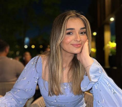 ملك أحمد زاهر لـلها أخاف على ليلى من الحسد وهذا موعد خطوبتها