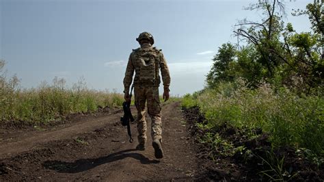 Extensive Minefields Impede Ukraines Counteroffensive Military