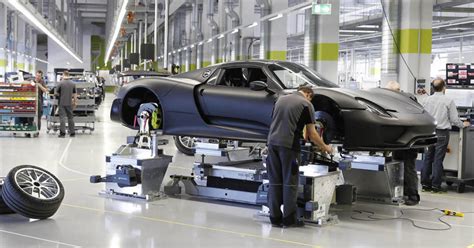 Авто ҮЙЛДВЭРЭЭР аялцгаая