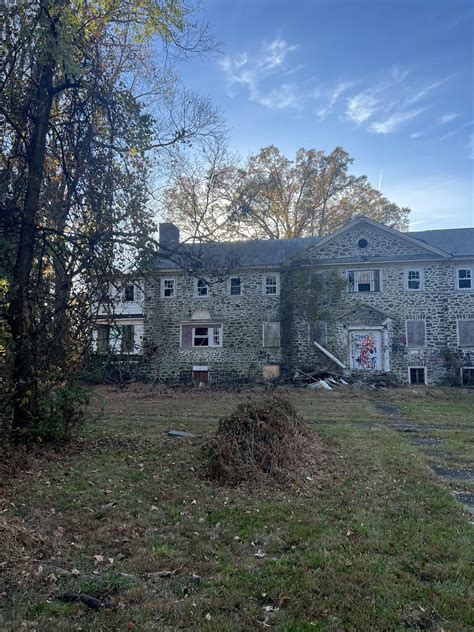 Sleighton Farm School Rparanormal