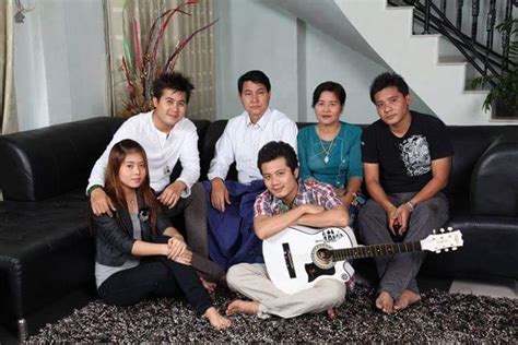 Naytoe Naytoe Added A New Photo