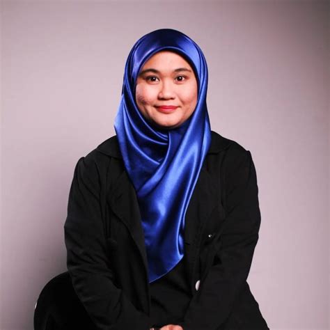 Tibe Aku Dengar Lagi Flush Tetiba Dengan Shower Terbuka Aku Masih Malas Layan Agak Dia