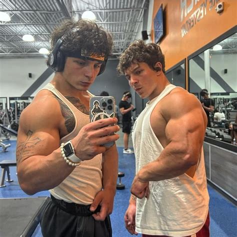 Tren Twins Official Hardstyle Anthem In 2023 Gym Photos Bodybuilding Fitness Inspiration