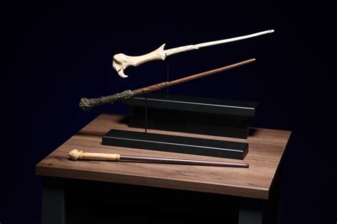 Propstore Did You Know Every Wand In The Harry Potter Films Was