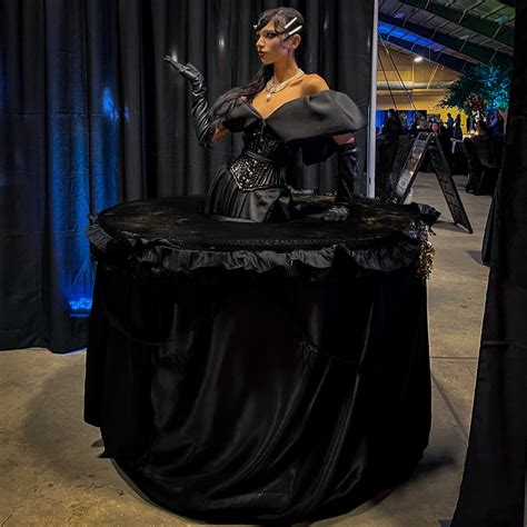 Hire Strolling Living Table Velvet Edge Entertainment In Windsor On