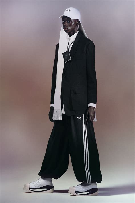 Y 3 Fall 2023 Menswear Fashion Show Vogue