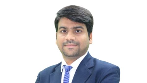 Shares To Buy Or Sell Sachin Gupta Of Paisa Recommends Cummins India Ongc Today November