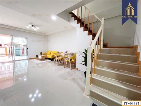 ขาย ทาวน์เฮ้าส์ เคซี คลัสเตอร์ 7 ไทยรามัญ หทัยราษฎร์ มีนบุรี รีโนเวทใหม่พร้อมเฟอร์ Ennxo