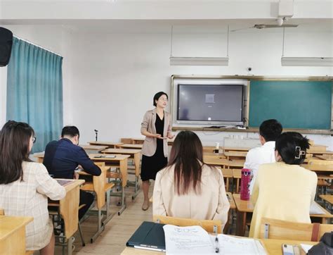 奉化区高中生物90学时研修活动暨青年教师一二三奠基行动在江口中学举行