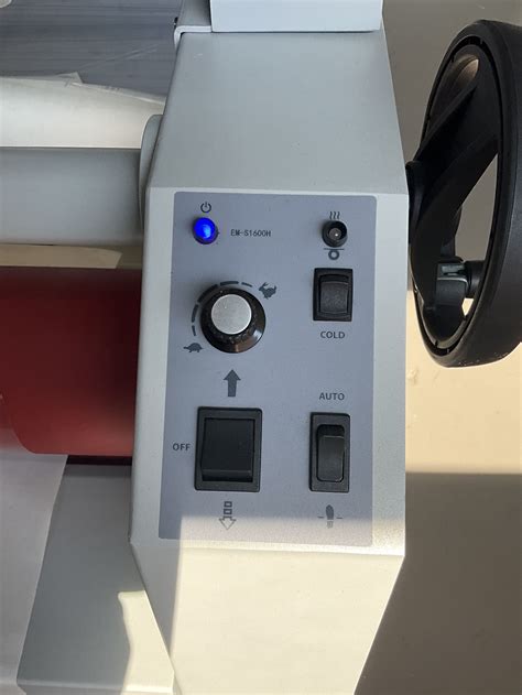 Rolll X Arbetsbord Med Laminator Easymount Auktioner Online Nätauktioner And Konkursauktioner